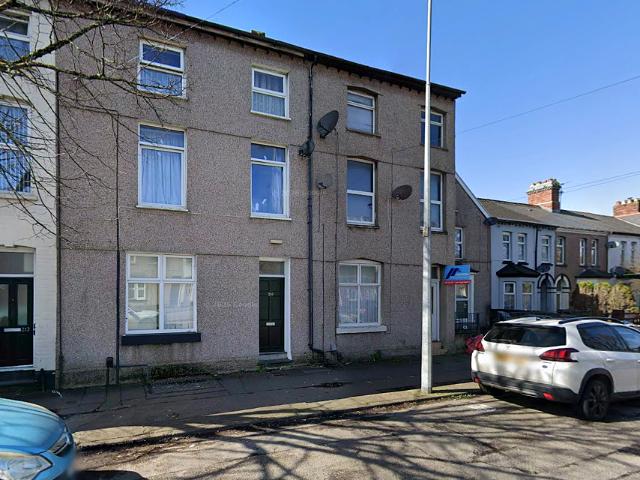 1 bedroom flat for rent in Clive Street, Cardiff, CF11