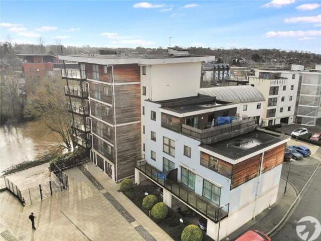 1 bedroom flat for rent in Clifford Way, Maidstone, Kent, ME16