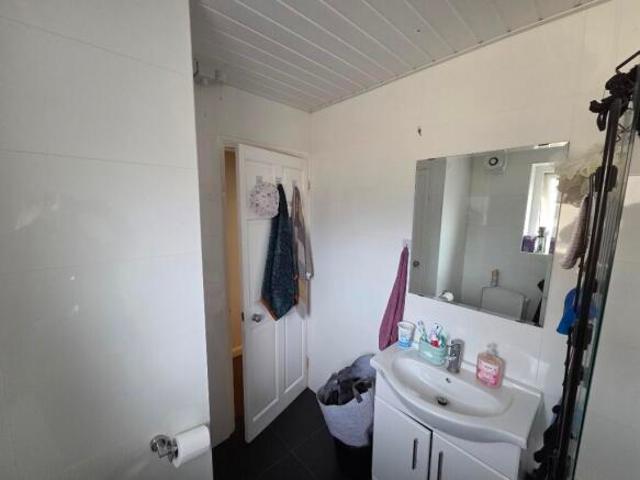 1 bedroom flat for rent in Clifford Road, Barnet, North London, EN5