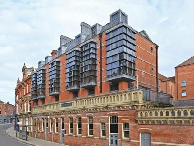 1 Bedroom Flat For Rent In Clifford Street, York