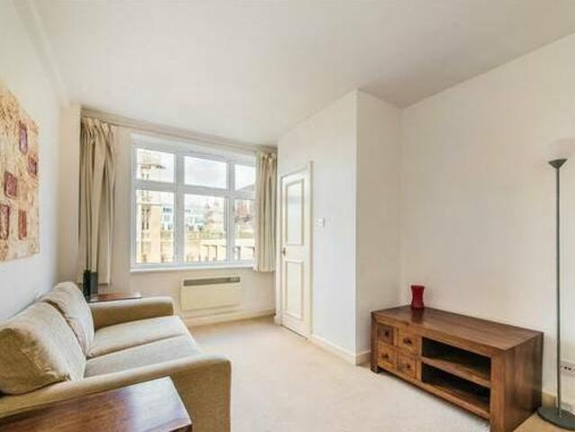 1 bedroom flat for rent in Cliffords Inn Fetter Lane City of London EC4A