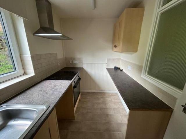 1 bedroom flat for rent in Cliffe Gardens, Shipley, West Yorkshire, BD18