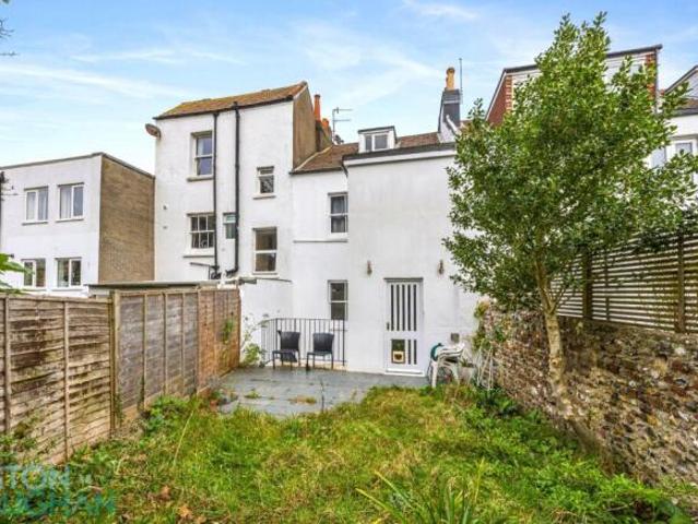 6 bedroom flat for rent in Clifton Hill, Brighton, BN1