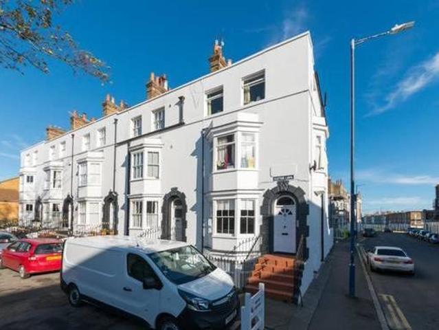 1 bedroom flat for rent in Clifton Lawn Ramsgate CT11