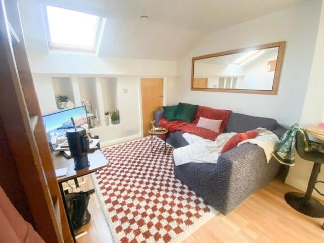 1 bedroom flat for rent in Clyde Road, West Didsbury, M20