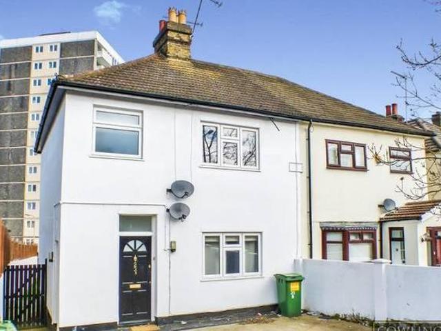 1 bedroom flat for rent in CPO8572 Crescent Road Brentwood Essex CM14
