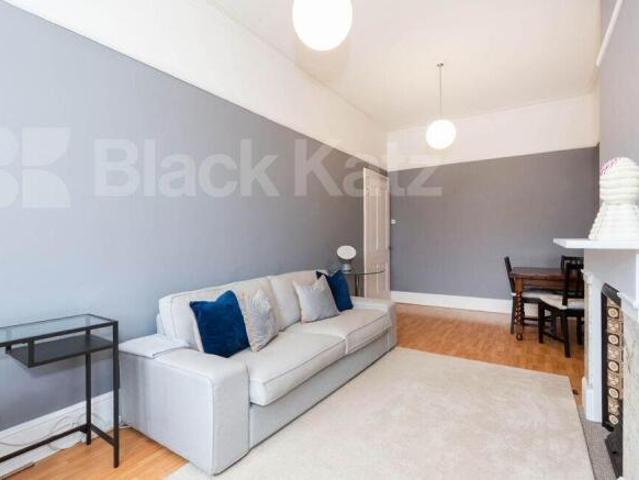 1 bedroom flat for rent in Crouch End Hill, Crouch End N8