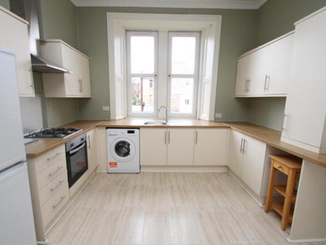 1 bedroom flat for rent in Crow Road, Broomhill, G11