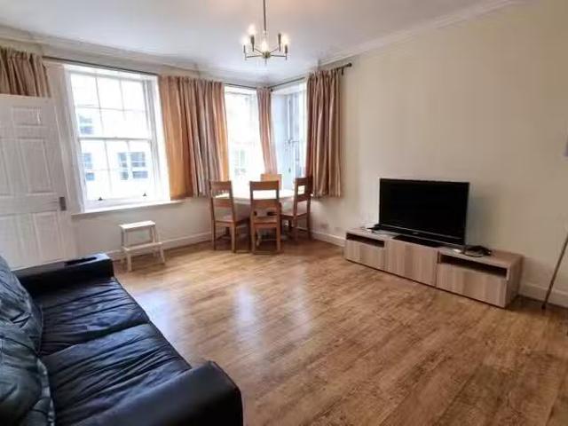 1 bedroom flat for rent in Crown Street, The City Centre, Aber.