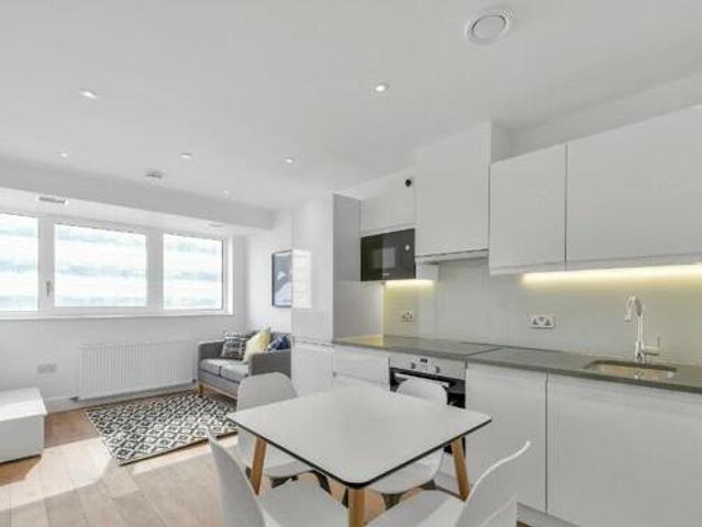 1 Bedroom Flat For Rent In Croydon, London