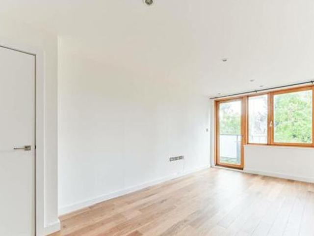 1 Bedroom Flat For Rent In Croydon