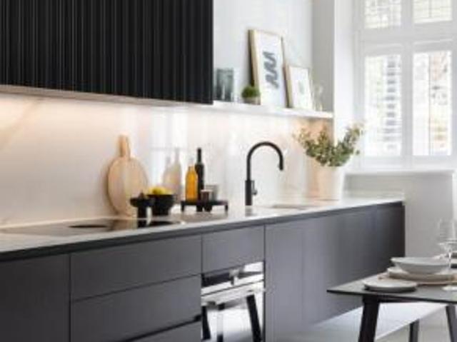 1 bedroom flat for rent in Cromwell Crescent, Earls Court, SW5