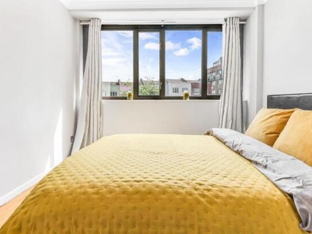 1 bedroom flat for rent in Cromwell Road, Earls Court, SW5