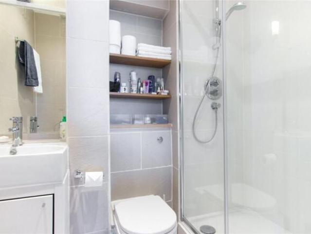1 bedroom flat for rent in Cromwell Road, Earls Court, SW5