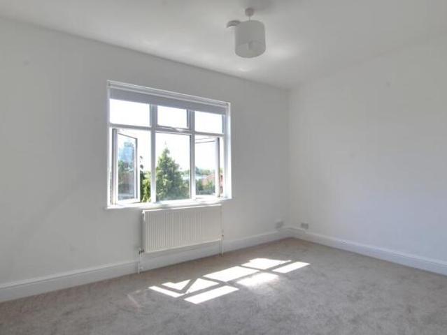 1 bedroom flat for rent in Cromwell Road, LC540, Middlesex, TW11
