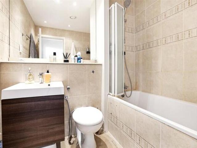 1 bedroom flat for rent in Cromwell Road, London, SW7