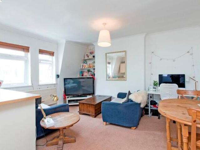 1 bedroom flat for rent in Crookham Road, London, SW6