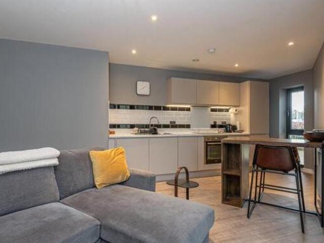 1 Bedroom Flat For Rent In Cross Green Lane, Leeds
