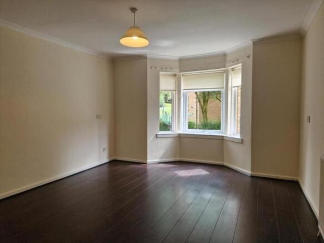 1 bedroom flat for rent in Crossveggate, Milngavie, East Dunbartonshire, G62