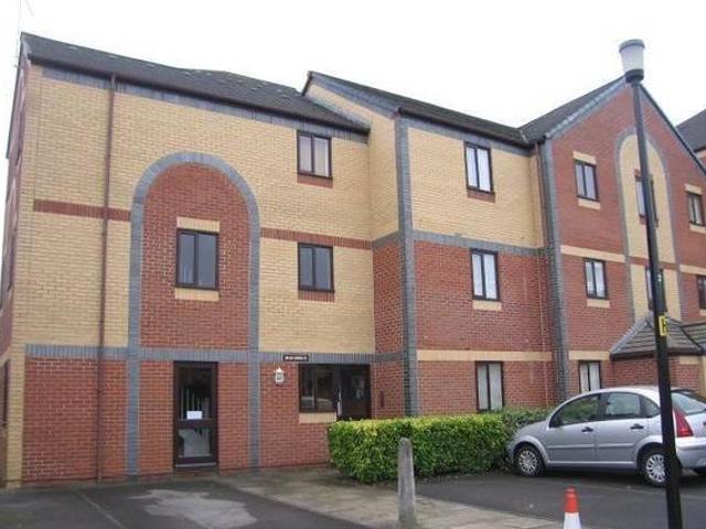 1 bedroom flat for rent in Crates Close Kingswood Bristol BS15