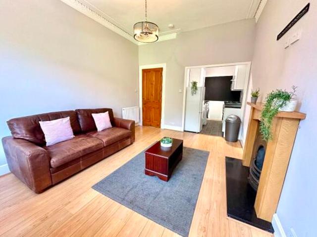 1 bedroom flat for rent in Crathie Drive, Partick, Glasgow, G11