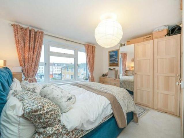 1 bedroom flat for rent in Craven Park Road, Willesden, NW10