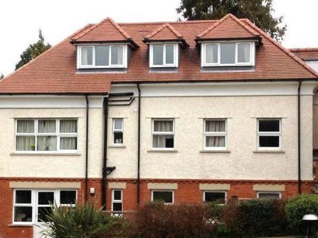 1 bedroom flat for rent in Cranley Road Guildford GU1