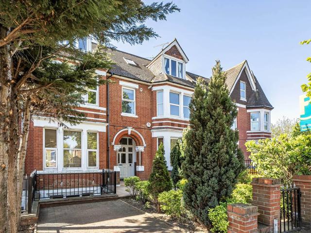 1 Bedroom Flat for Rent in Creffield Road | Foxtons