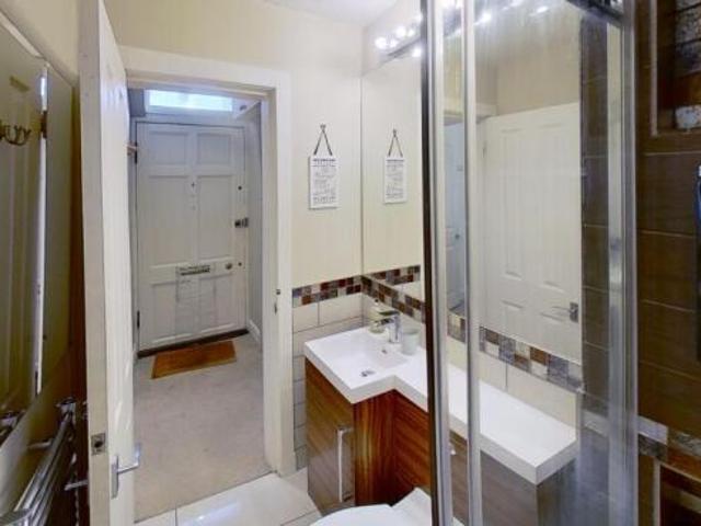 1 bedroom flat for rent in Cumberland Street, Edinburgh, EH3