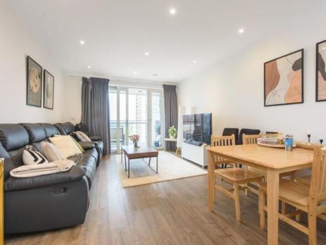 1 bedroom flat for rent in Damsel Walk, Hendon, London, NW9
