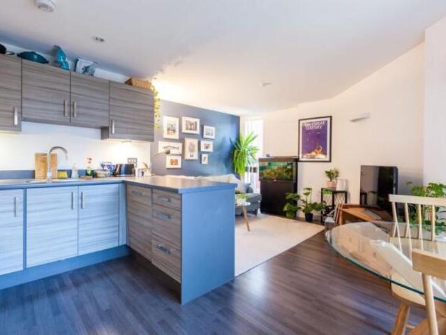 1 bedroom flat for rent in Dance Square, Islington, London, EC1V