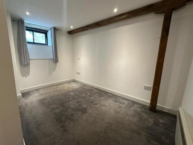 1 bedroom flat for rent in Dale Street, Bradford, BD1