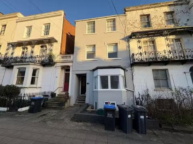 1 bedroom flat for rent in Dale Street, Leamington Spa, CV32