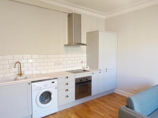1 bedroom flat for rent in Dalgety Street, Meadowbank, Edinburgh, EH7
