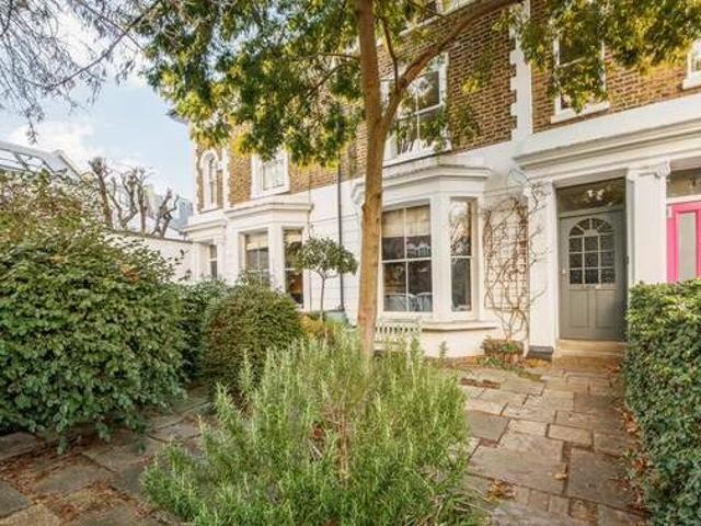 1 bedroom flat for rent in Dalling Road London W6