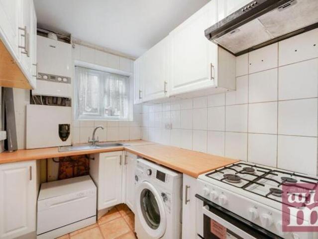 1 bedroom flat for rent in Darwin Court, Plaistow, E13