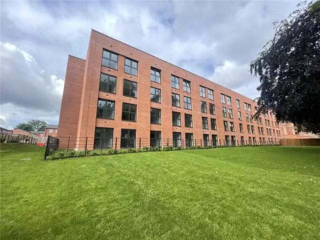 1 bedroom flat for rent in Darwin House, 1 Sylvester Close, De.