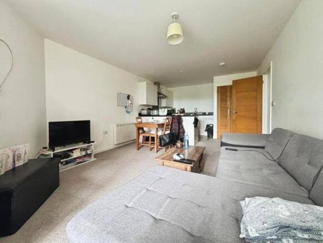 1 bedroom flat for rent in Dauntsey House, Bentham Close, Swindon, SN5