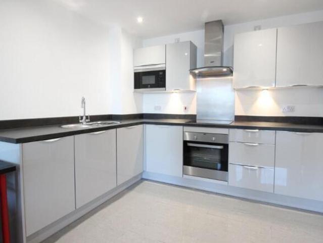 1 bedroom flat for rent in Davaar House, Ferry Court, Cardiff Bay, Cardiff, CF11