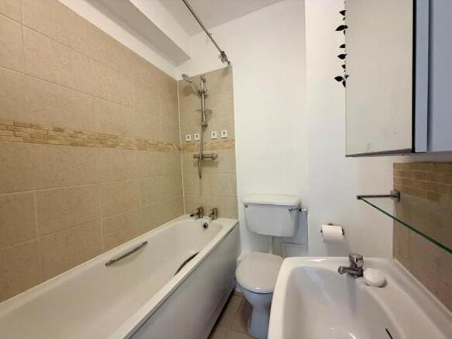 1 bedroom flat for rent in Davenant Road, Upper Holloway, N19