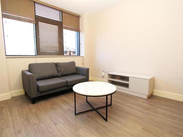 1 bedroom flat for rent in Dawsons Square, Pudsey, LS28