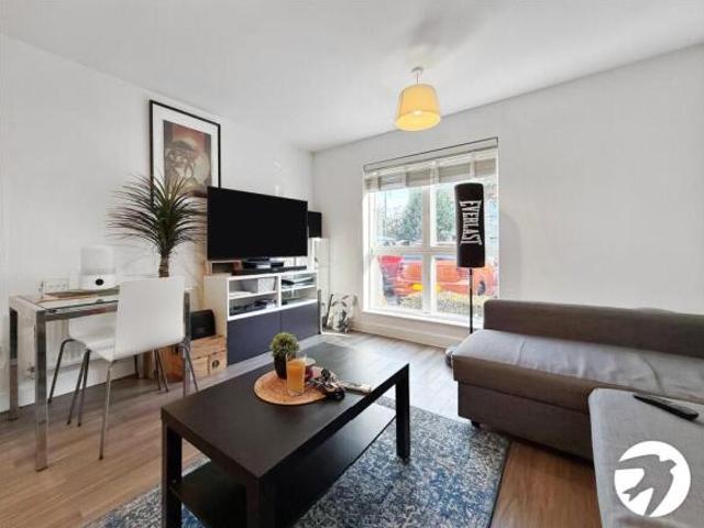 1 bedroom flat for rent in Dempsey Court, Adenmore Road, London, SE6