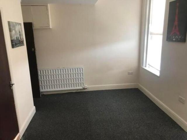1 bedroom flat for rent in Denzil Avenue, Southampton, SO14