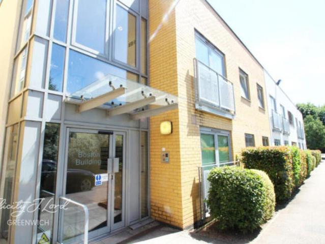 1 bedroom flat for rent in Deals Gateway, London, SE13