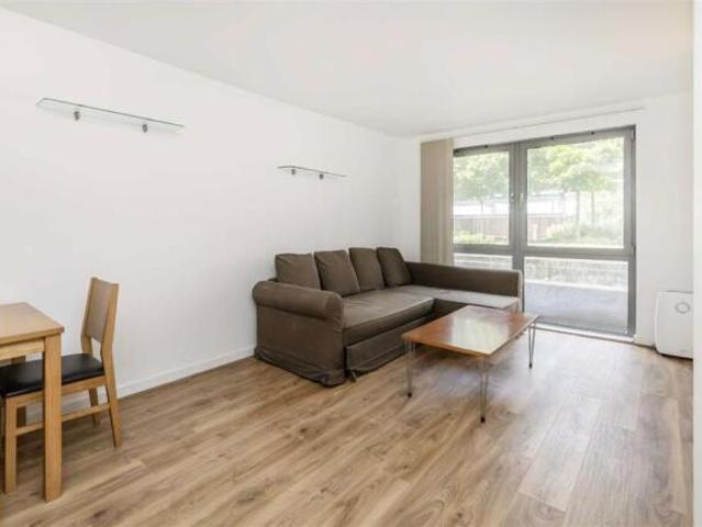 1 bedroom flat for rent in, Deals Gateway, SE13