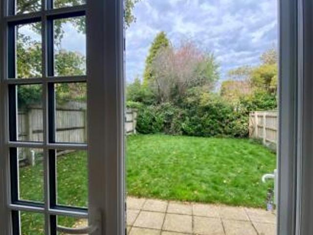 1 bedroom flat for rent in Dean Park Road, Dean Park, BH1