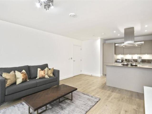 1 bedroom flat for rent in Delancey Apartments, Williamsburg Plaza, E14
