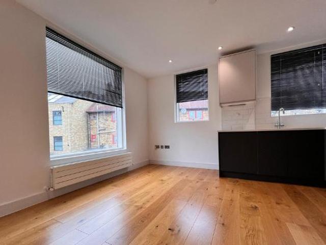 1 Bedroom Flat For Rent In Deptford, Greater London