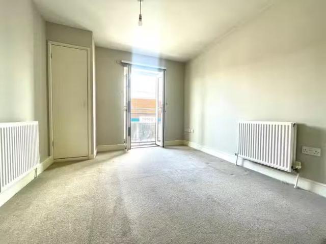 1 bedroom flat for rent in Derby Street, Bristol, BS5