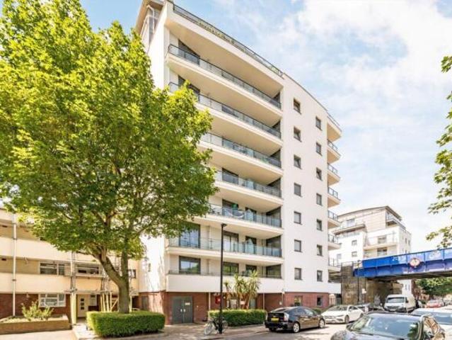 1 bedroom flat for rent in Devonport Street, Shadwell, E1